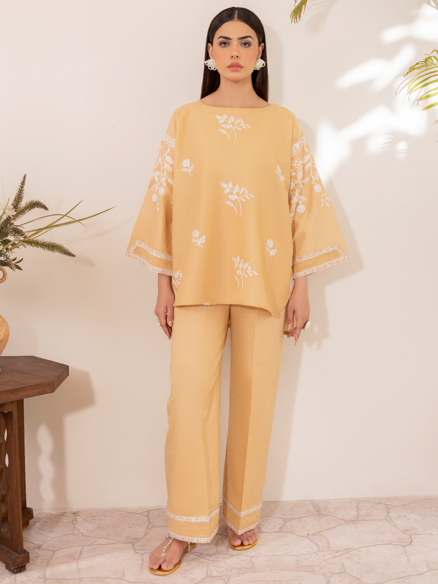 Co-Ords Set – Trendy 2PC Ready-to-Wear Sets for Women in Pakistan – Mohagni